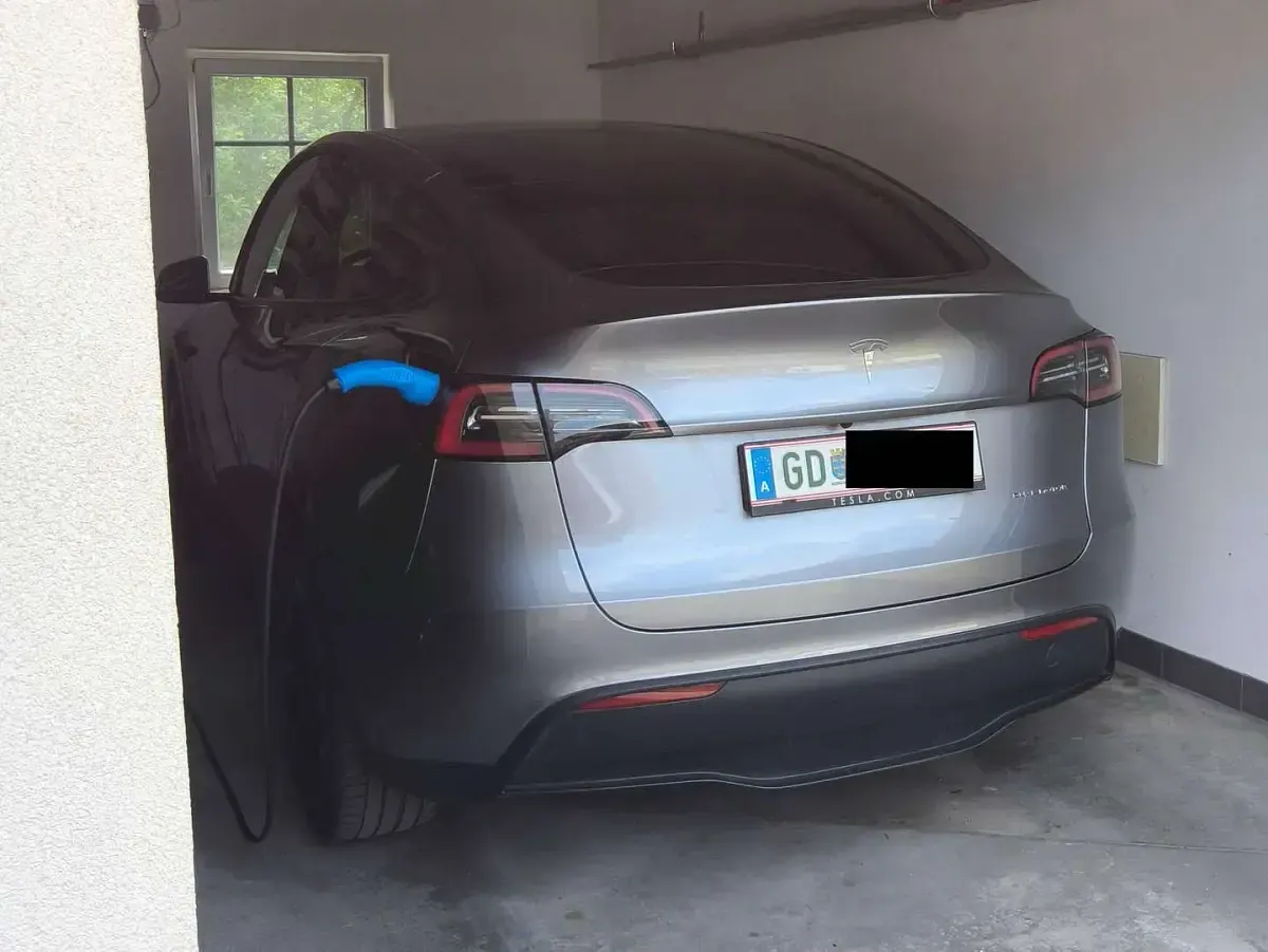 Gebraucht Tesla Model Y Long Range AWD 514 PS (2023) in Eisgarn, AT - € ...