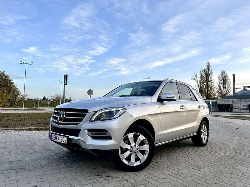 Gebraucht 2014 Mercedes ML350 258 PS SUV – 6344 Hajós, AT (Privat) – € ...