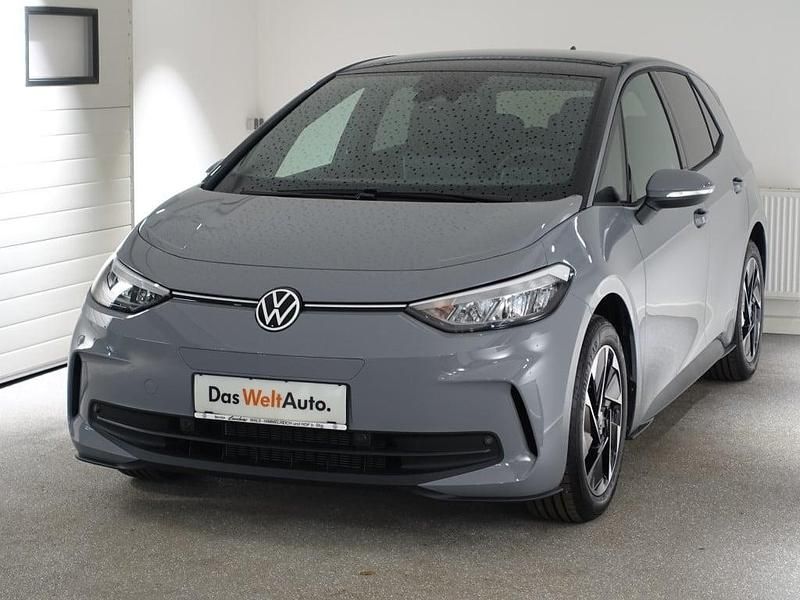 Gebraucht 2025 VW ID.3 Pure 95 PS Kleinwagen – 5071 Wals-Himmelreich ...