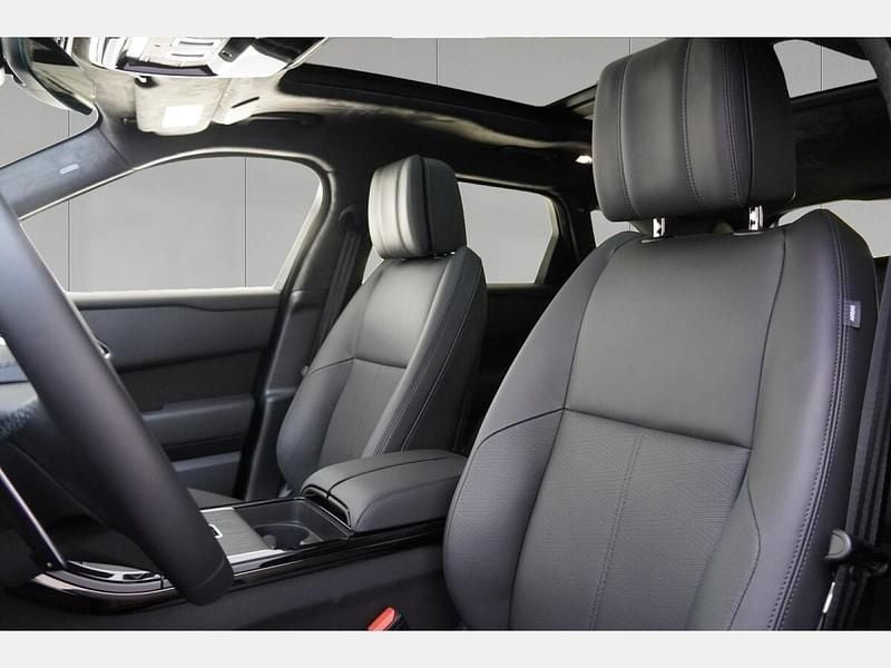 Gebraucht Land Rover Range Rover Velar 300 PS (2025) in Kufstein - € 94 ...