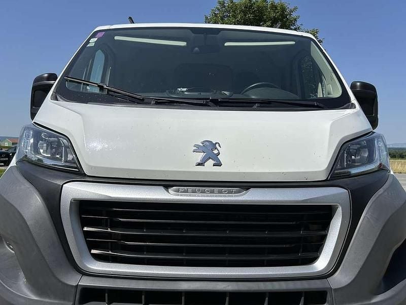Gebraucht 2017 Peugeot Boxer 131 PS Van – 2451 Hof (Händler) – € 21.900 ...