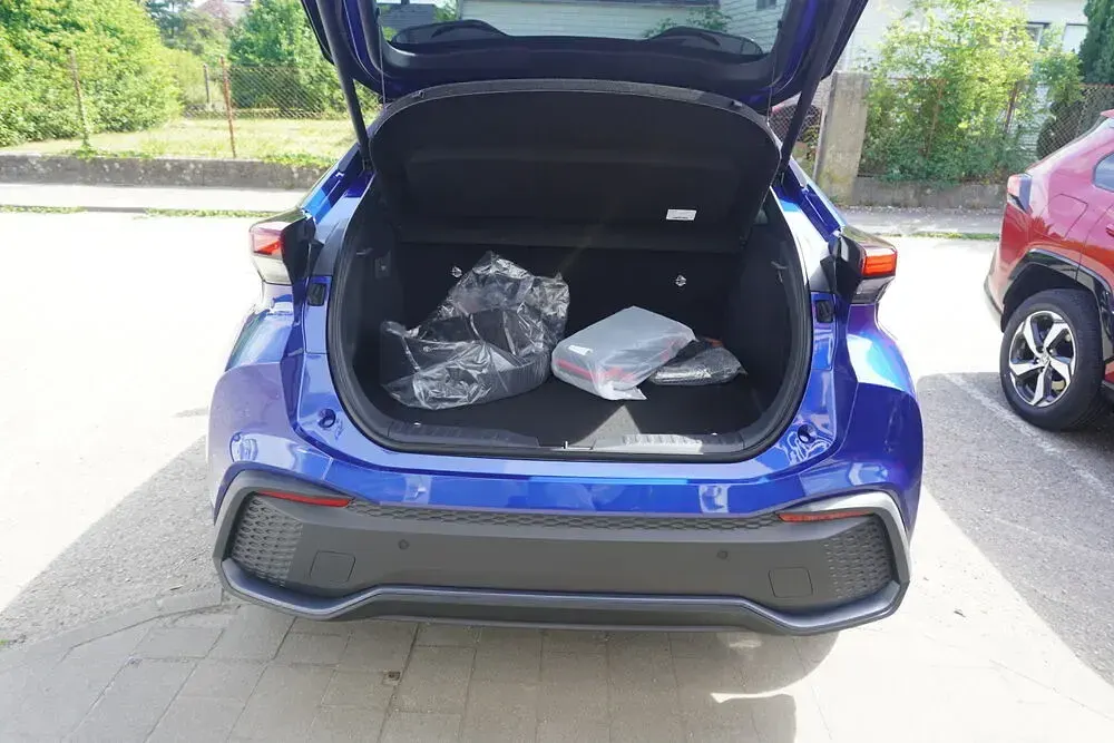 Neu Toyota C-HR 151 PS (2026) in Oberösterreich - € 36.190 | AutoUncle