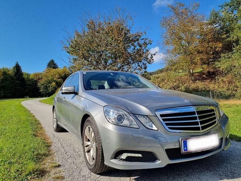 Gebraucht 2010 Mercedes E220 Avantgarde 170 PS Limousine – 2500 Baden ...