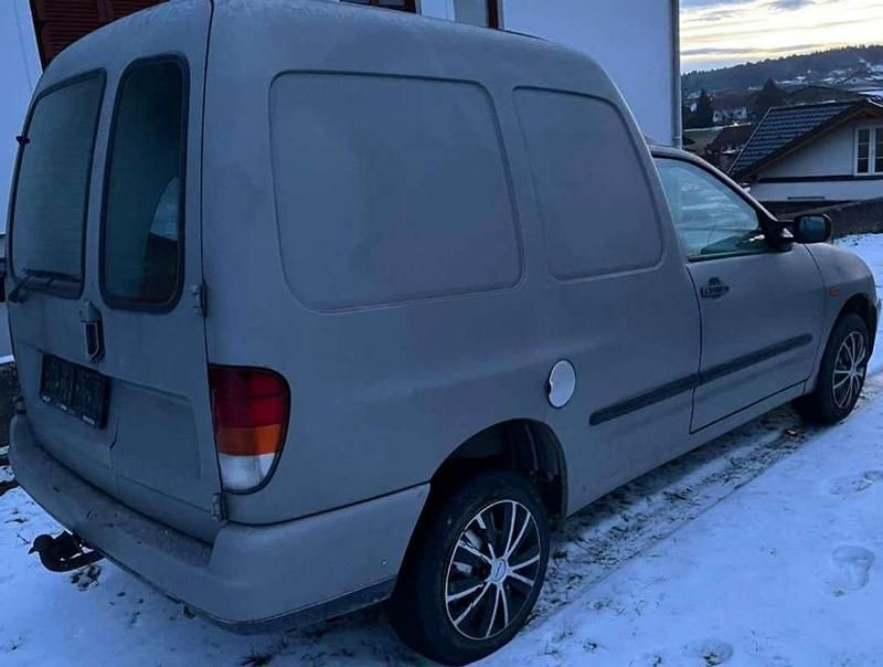 Gebraucht 2002 VW Caddy 64 PS Van / Kleinbus – 7410 Loipersdorf ...