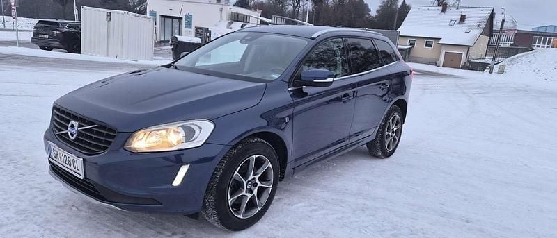 Gebraucht 2016 Volvo XC60 Ocean Race 150 PS SUV – 4400 Steyr (Händler ...