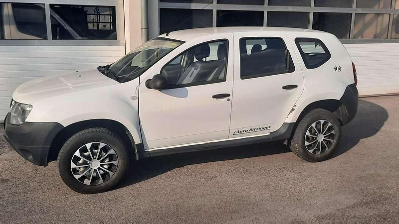 VERKAUFT Gebraucht 2016 Dacia Duster Urban Explorer 114 PS SUV – 8700 ...