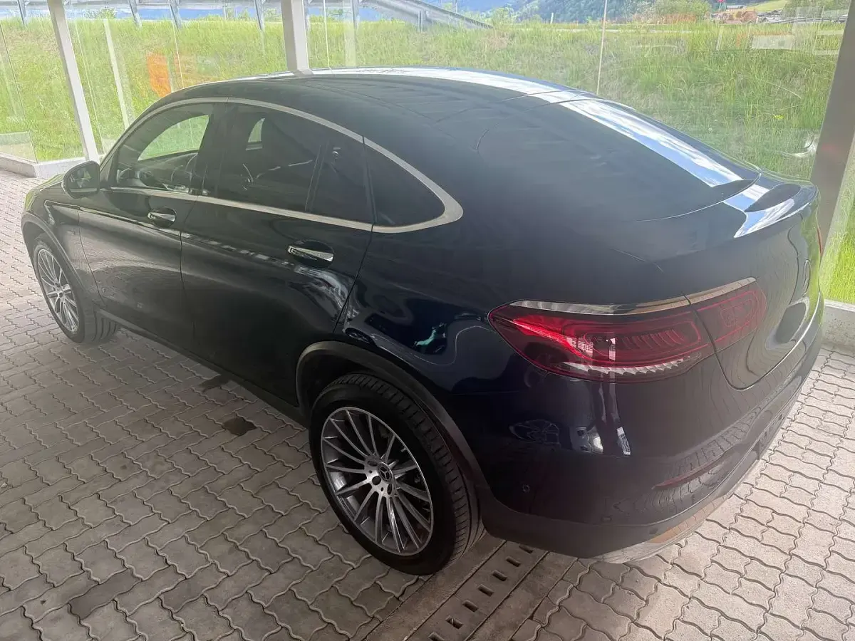 Gebraucht Mercedes GLC300e 194 PS (2020) in Saalfelden am Steinernen ...