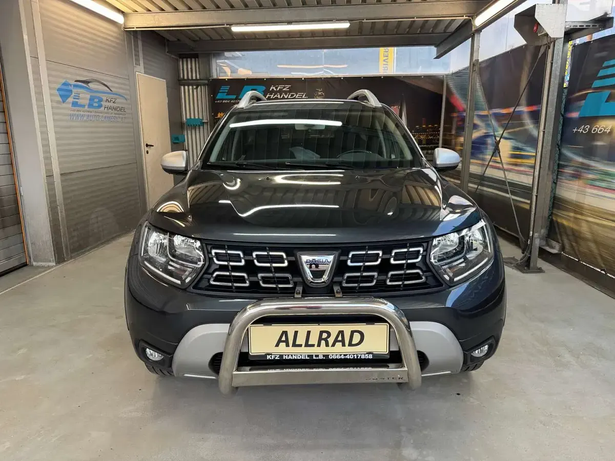 Gebraucht Dacia Duster Prestige 109 PS (2018) in Tirol - € 13.999 ...