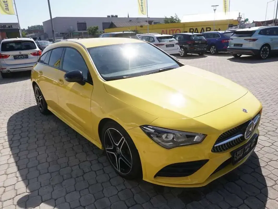 Gebraucht Mercedes CLA180 Shooting Brake AMG 136 PS (2021) in ...