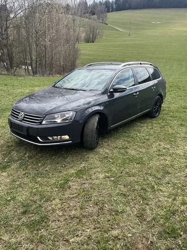 Gebraucht VW Passat Comfortline 105 PS (2014) in Hörbich, AT - € 8.500 ...