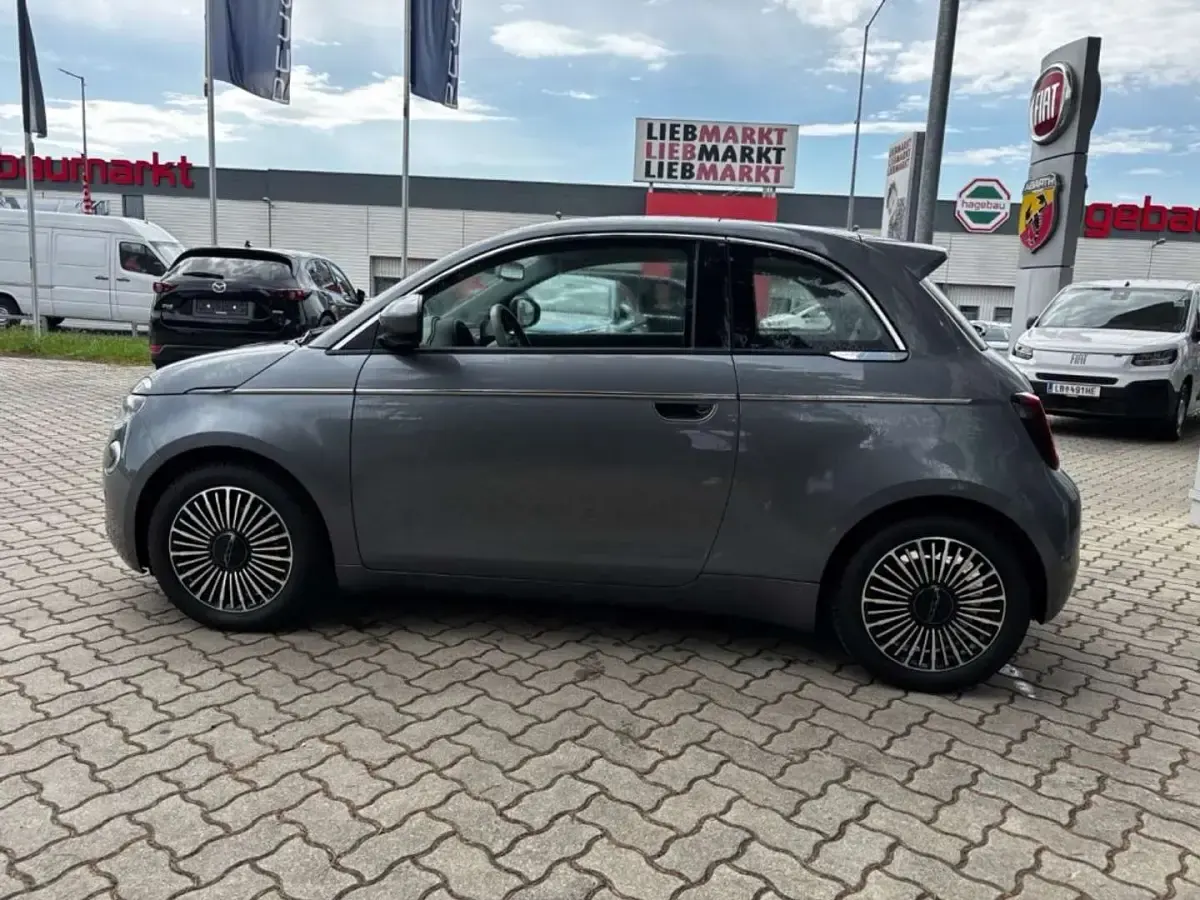Gebraucht Fiat 500e La Prima 118 PS (2022) in Steiermark - € 18.990 ...