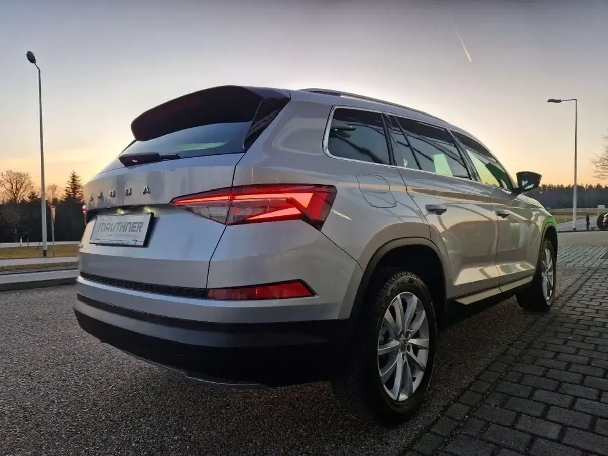 Gebraucht Skoda Kodiaq Style 150 PS (2024) in Münzkirchen - € 35.900 ...