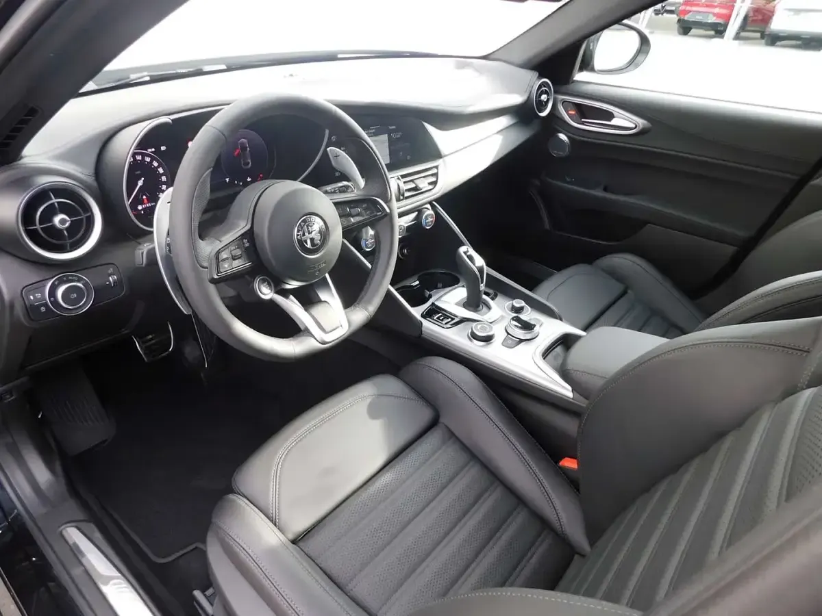 Neu Alfa Romeo Giulia Veloce 280 PS (2026) in Voitsberg - € 61.559 ...
