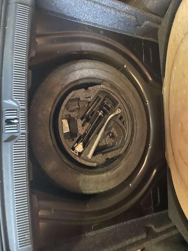 Gebraucht 2012 Skoda Octavia Ambition 105 PS Kombi – 6210 Wiesing, AT ...