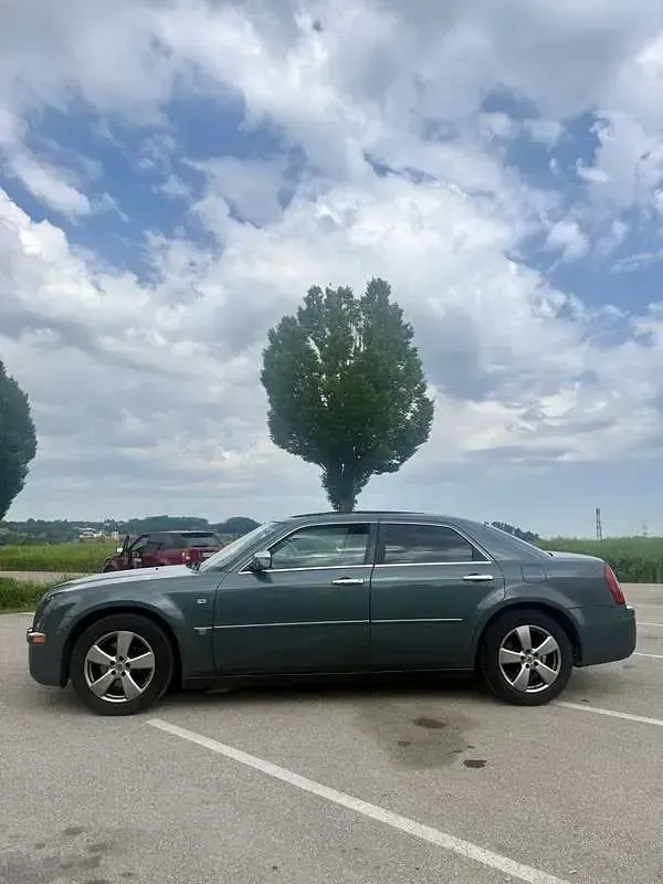 Gebraucht Chrysler 300C 193 PS (2005) in Steyr , AT - € 5.600 | AutoUncle