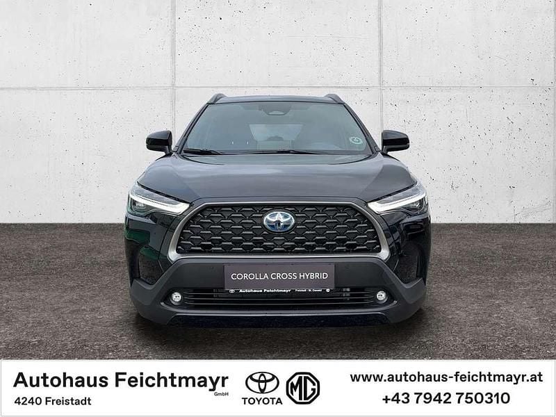 Gebraucht 2025 Toyota Corolla Cross Active 98 PS SUV – 4240 Freistadt ...