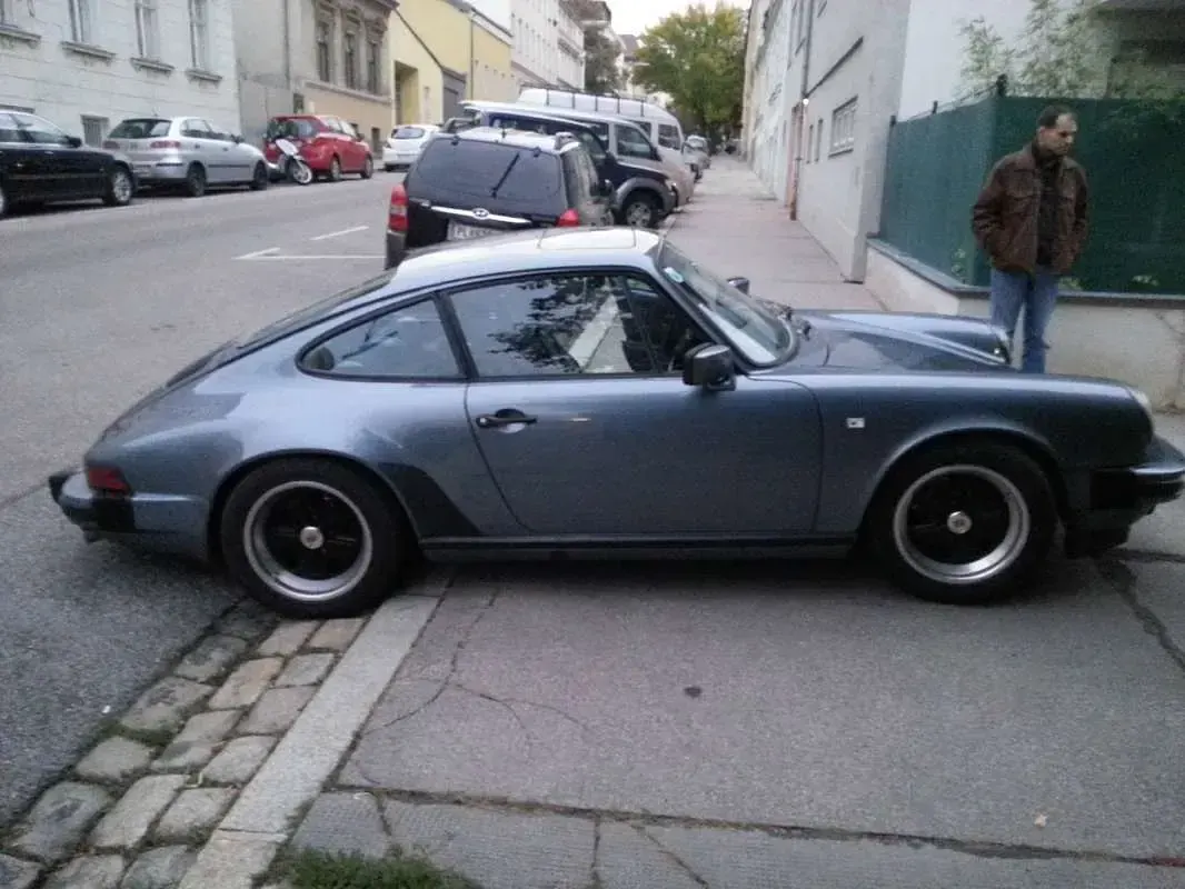 Gebraucht Porsche 911 Carrera 231 PS (1984) in Gerasdorf bei Wien, AT ...
