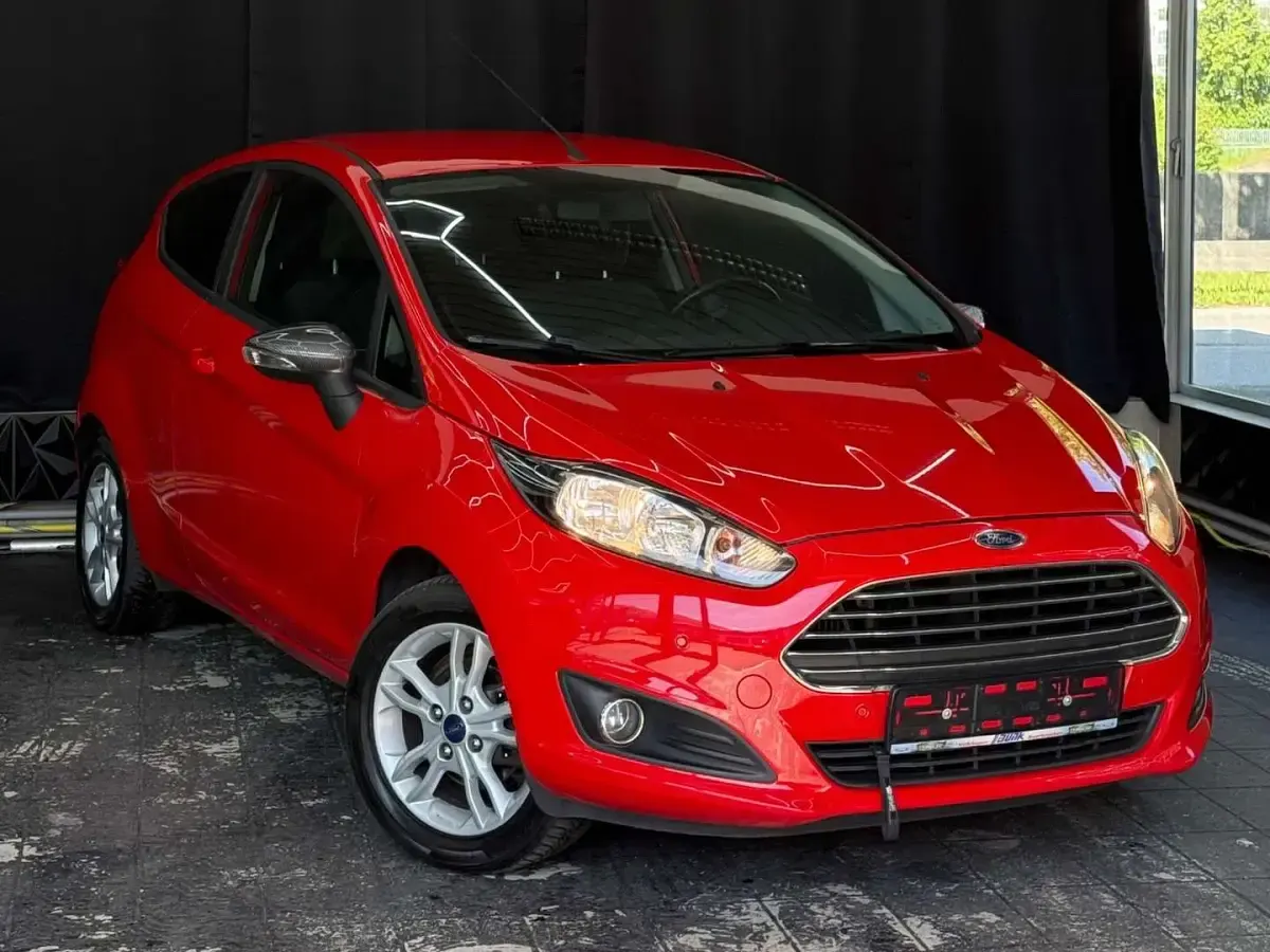 Gebraucht Ford Fiesta SYNC Edition 101 PS (2015) in Kufstein - € 5.990 ...