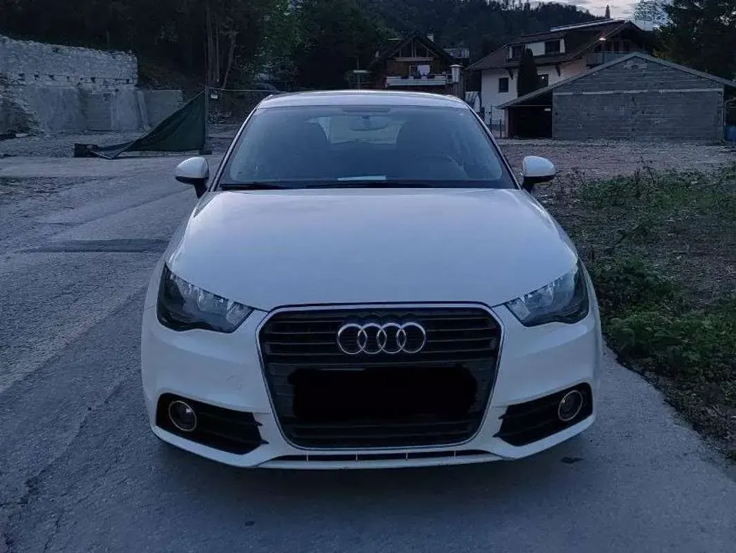 Gebraucht Audi A1 Attraction 86 PS (2011) in Kufstein, AT - € 6.300 ...