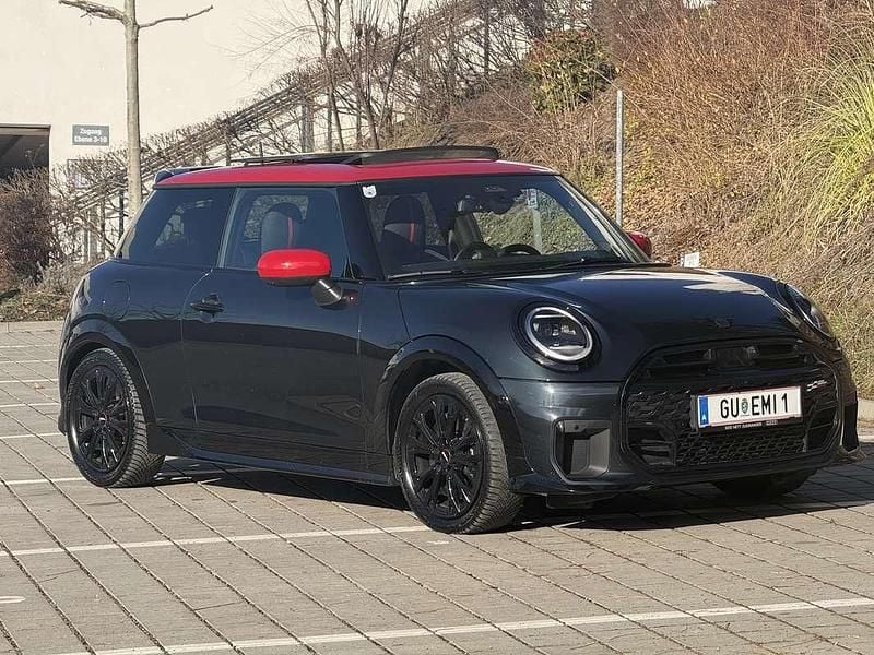 Gebraucht 2024 Mini Cooper S 204 PS Kleinwagen – 8042 Graz, AT (Privat ...