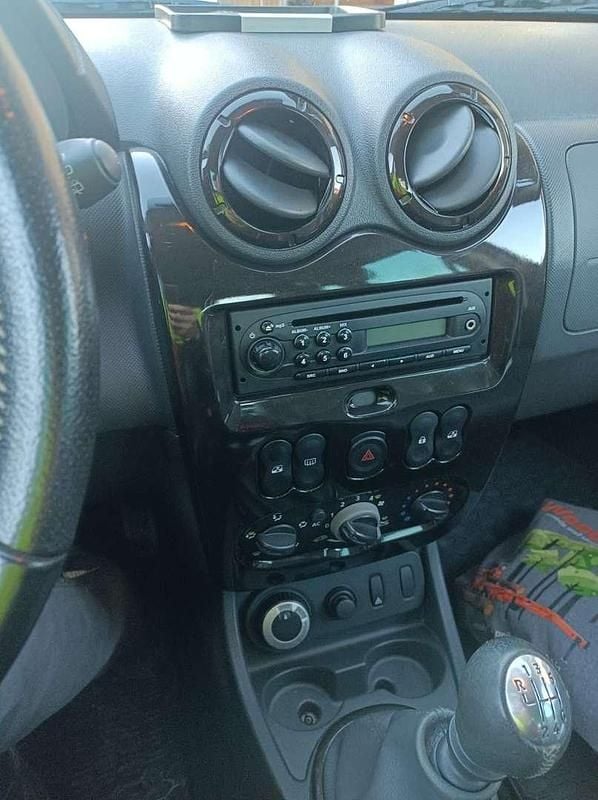 Gebraucht 2011 Dacia Duster Lauréate 110 PS SUV – 8301 Lasnitzhöhe ...