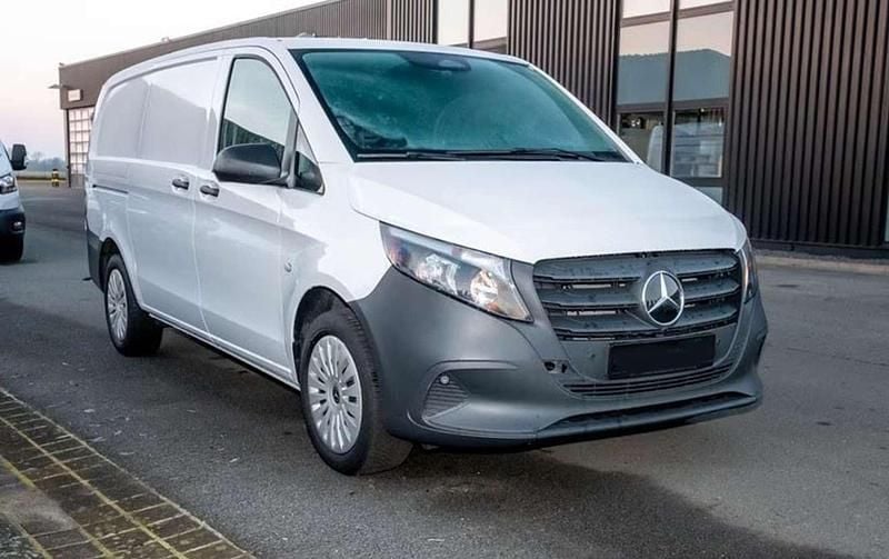 Gebraucht 2024 Mercedes Vito 163 PS Van – 4800 Attnang-Puchheim ...