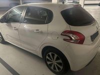 Gebraucht 2015 Peugeot 208 Style 82 PS Kleinwagen – 2435 Ebergassing ...