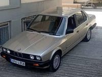 Gebraucht 1985 BMW 318 105 PS Limousine – 18536 PIRAEUS (Privat) – € 7. ...