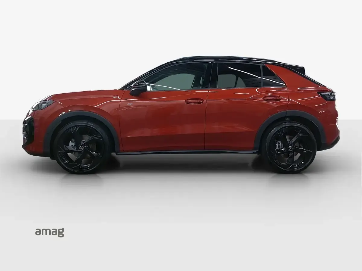 Gebraucht VW T-Roc R-line 150 PS (2026) in Etoy - CHF 53’749 | AutoUncle