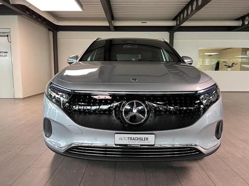 Neu 2025 Mercedes EQA300 Progressive 228 PS SUV – 8623 Wetzikon ...