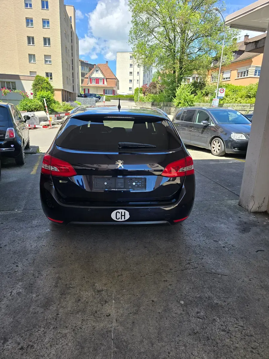 Gebraucht Peugeot 308 SW Style 131 PS (2015) in Neuhausen am Rheinfall ...