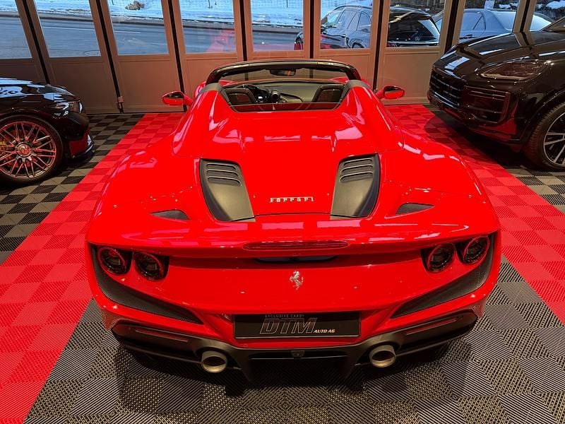 Gebraucht 2021 Ferrari F8 720 PS – 8834 Schindellegi (Händler) – CHF ...