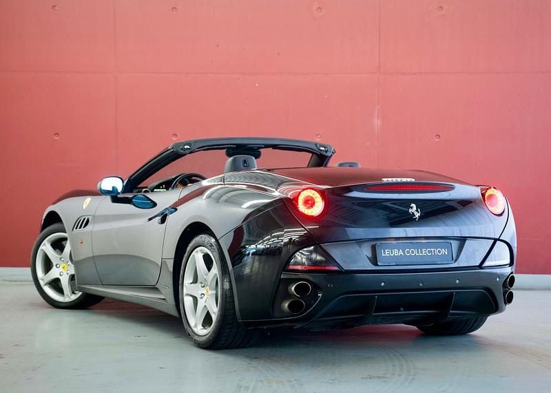 Gebraucht 2012 Ferrari California 460 PS Cabrio – 1845 Noville (Händler ...