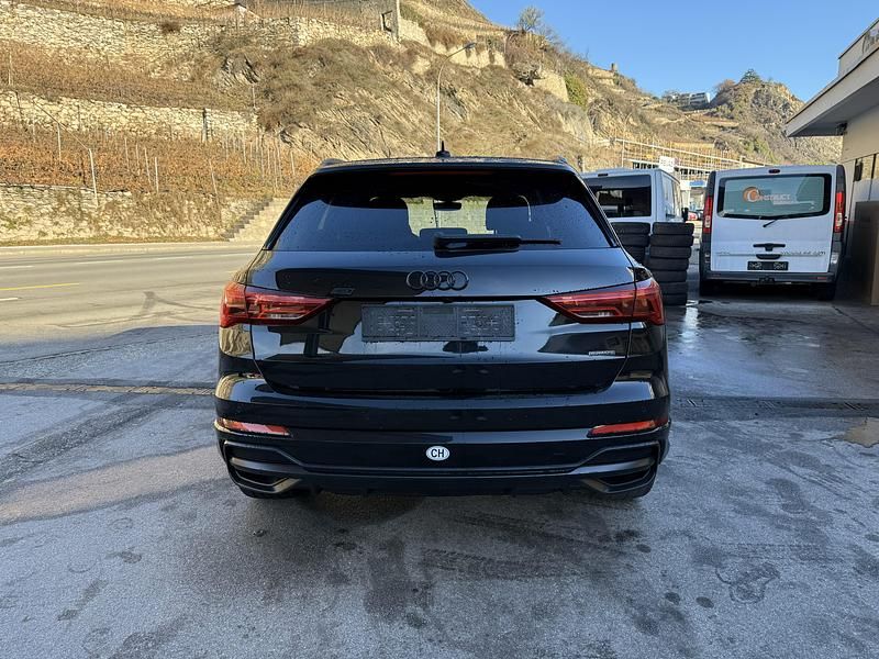 Gebraucht 2021 Audi Q3 S-Line 200 PS SUV – 1920 Martigny (Händler ...