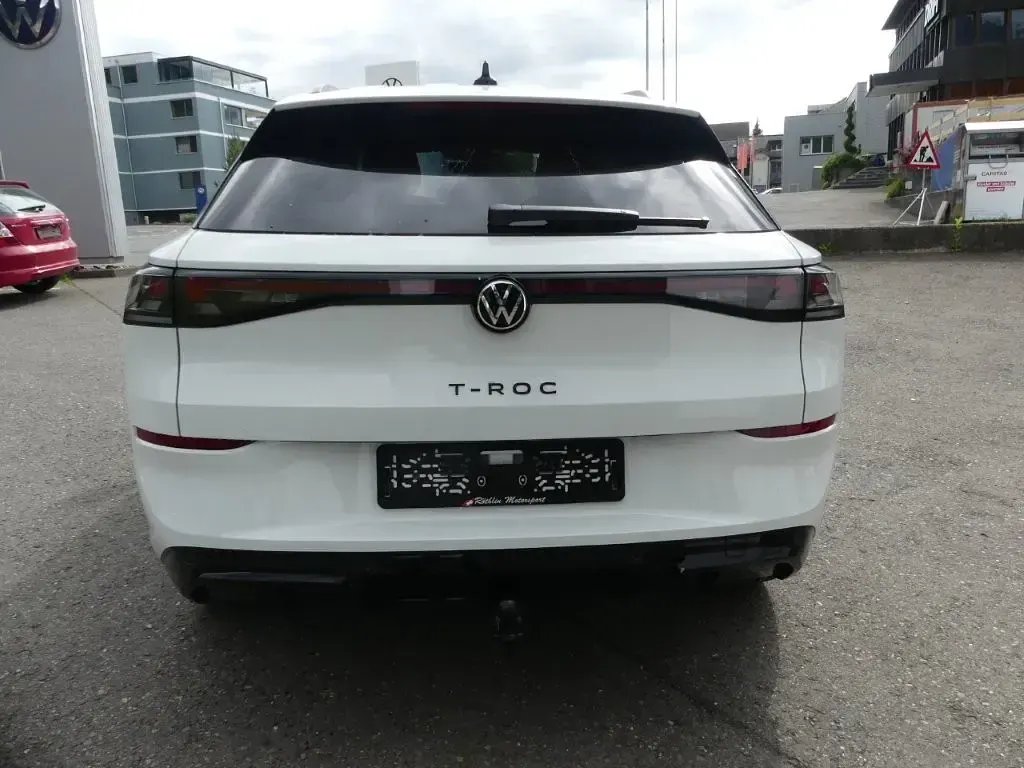 Neu VW T-Roc R-line 150 PS (2026) in Kerns - CHF 43’110 | AutoUncle