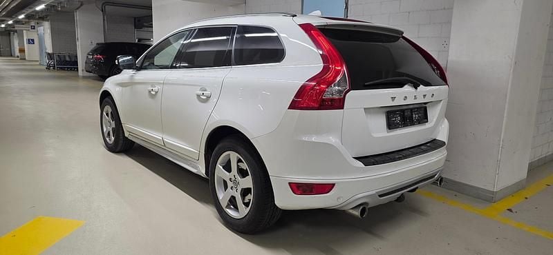 Gebraucht 2012 Volvo XC60 R-Design 163 PS SUV – 8404 Winterthur ...