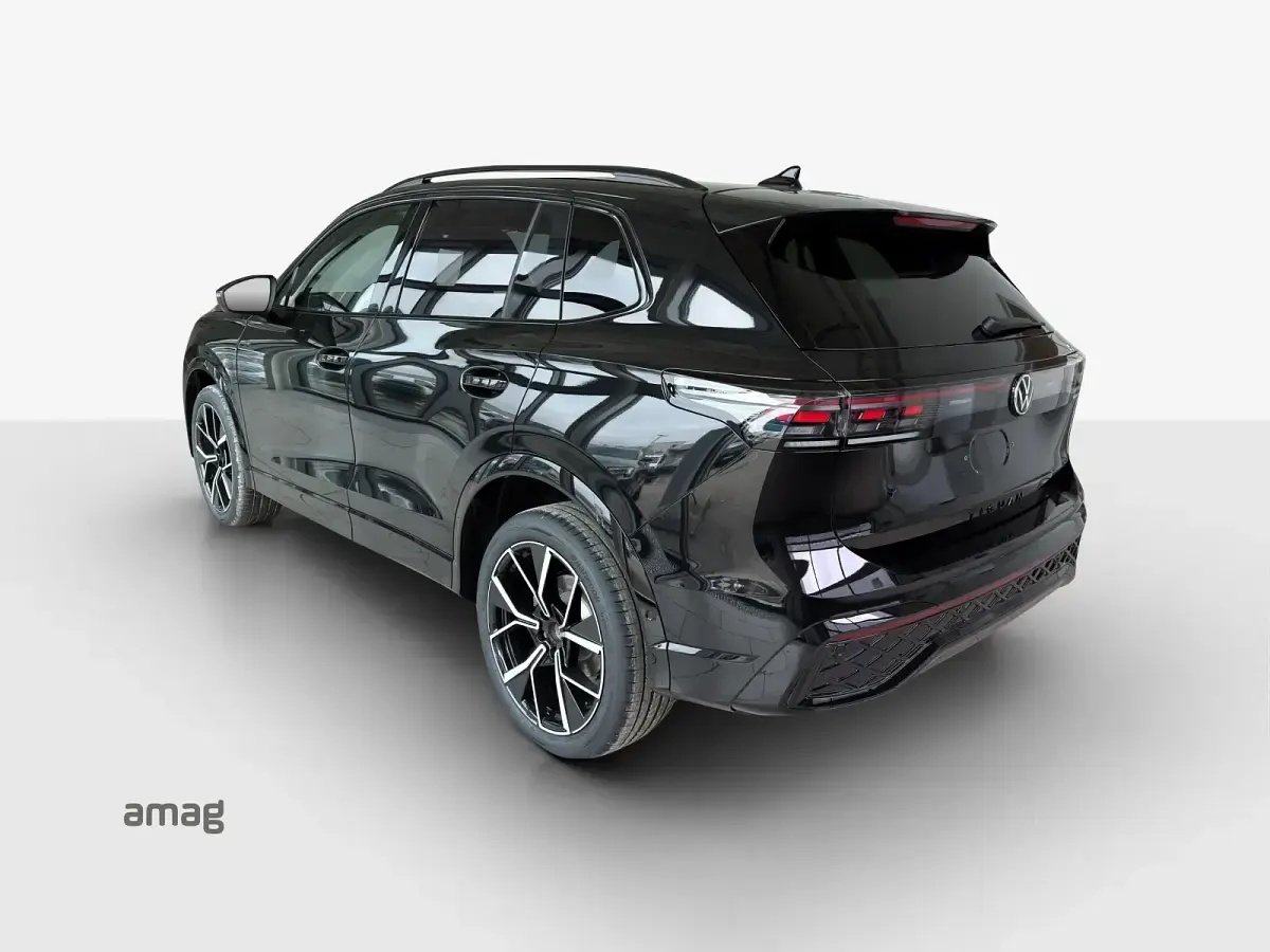Gebraucht VW Tiguan R-line 204 PS (2025) in Solothurn - CHF 54’990 ...