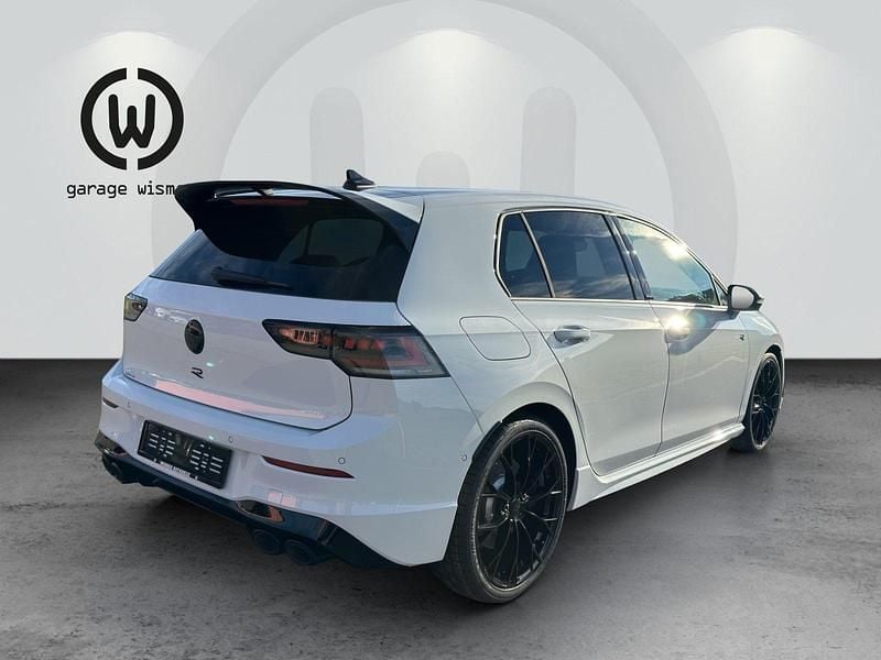 Neu 2025 VW Golf Black Edition 333 PS Limousine – 6343 Rotkreuz ...