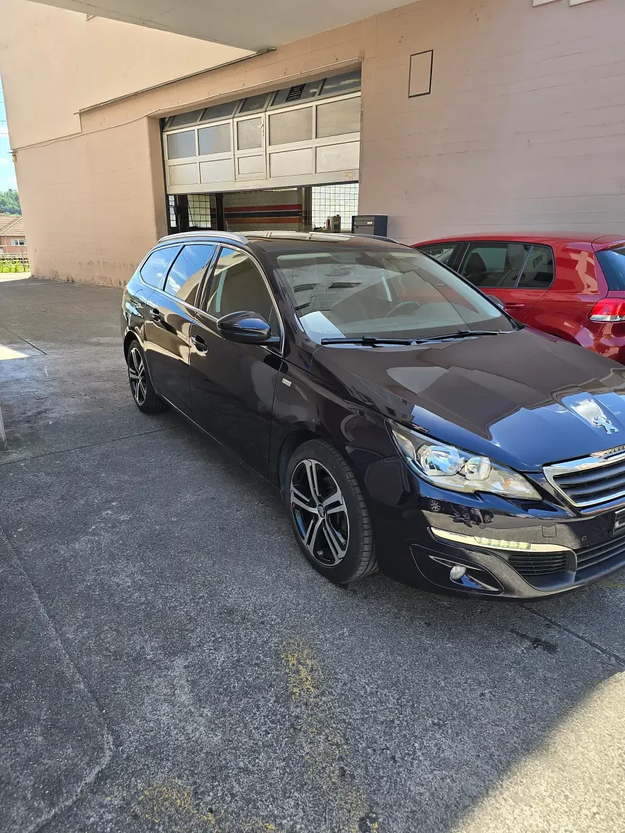 Gebraucht Peugeot 308 SW Style 131 PS (2015) in Neuhausen am Rheinfall ...