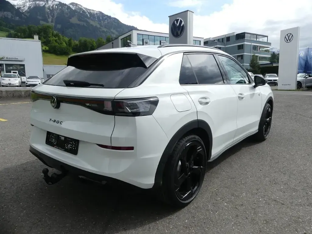 Neu VW T-Roc R-line 150 PS (2026) in Kerns - CHF 43’110 | AutoUncle