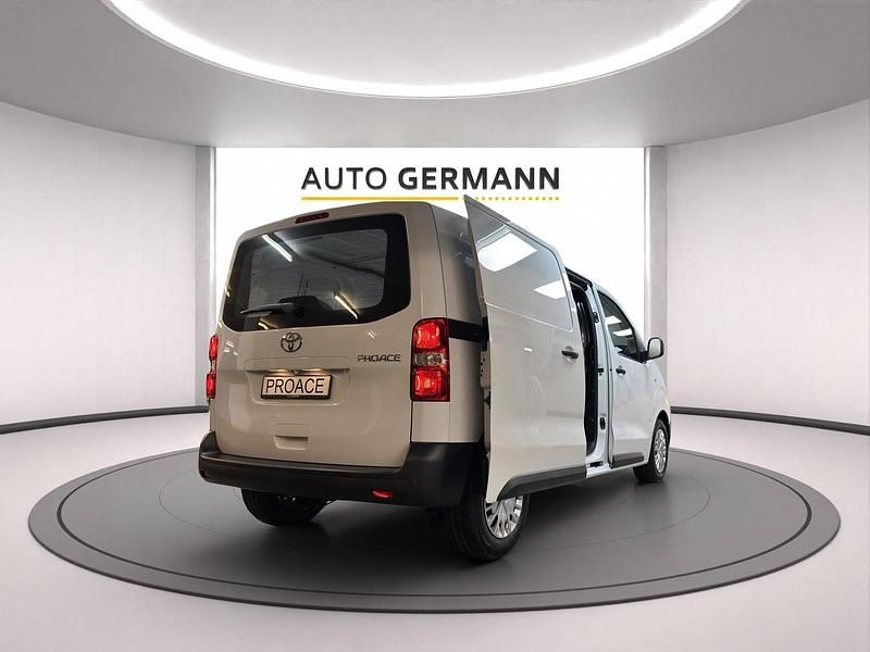 Neu 2026 Toyota Proace Advance 150 PS Van / Kleinbus – 5502 ...