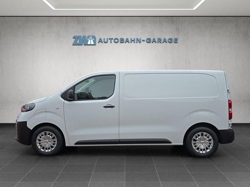 Neu 2026 Toyota Proace Advance 136 PS Van / Kleinbus – 3250 Lyss ...