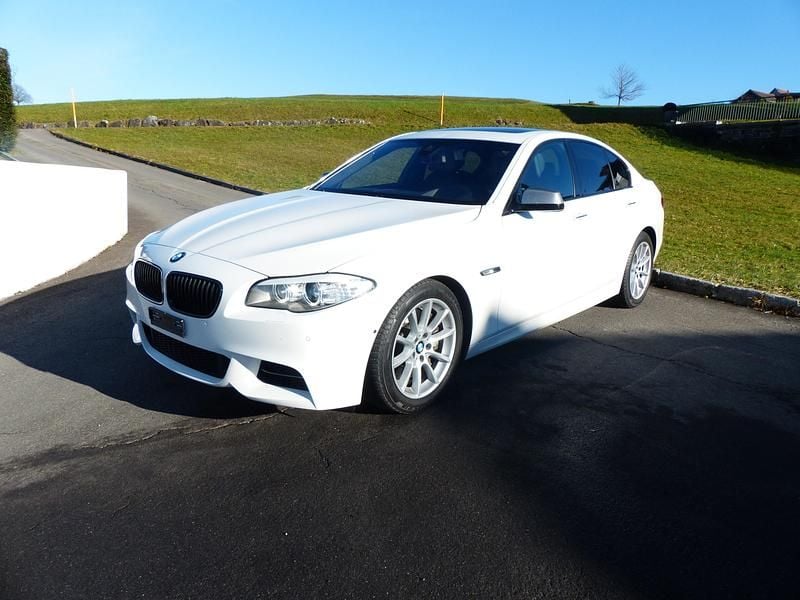 Gebraucht 2012 BMW M550 Shadowline 381 PS Limousine – 6313 Edlibach ...