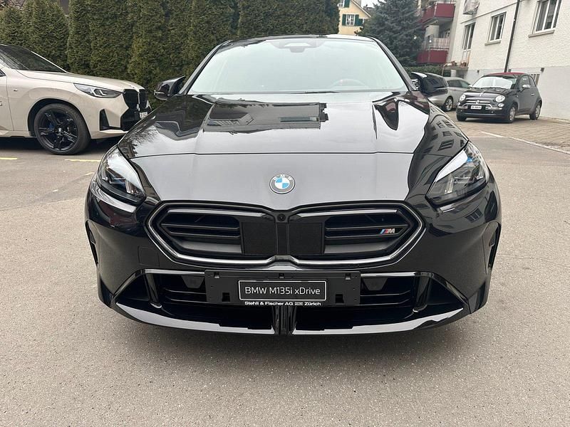 Neu BMW M135 Performance 300 PS (2026) in Zürich - CHF 69’800 | AutoUncle
