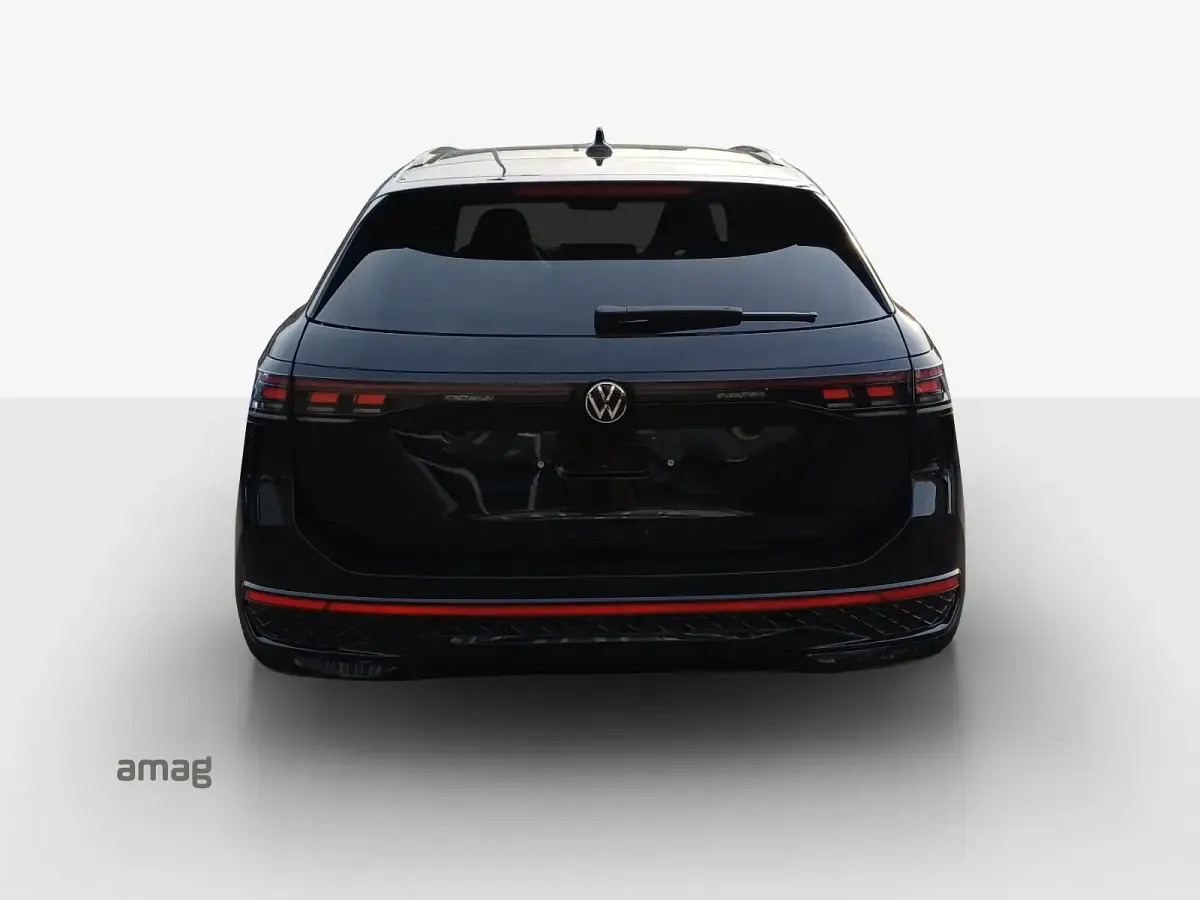Gebraucht VW Passat R-line 193 PS (2025) in Zürich - CHF 64’990 | AutoUncle