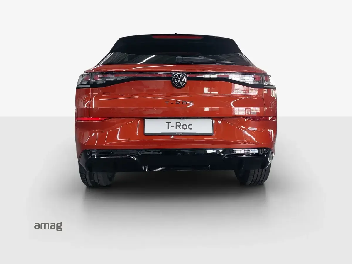 Gebraucht VW T-Roc R-line 150 PS (2026) in Etoy - CHF 53’749 | AutoUncle