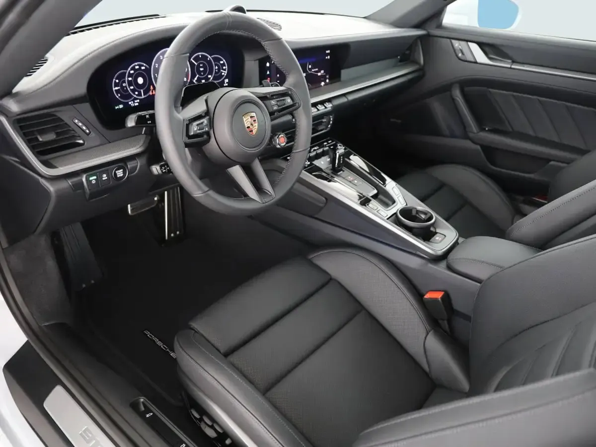 Neu Porsche 911 Carrera 394 PS (2026) in Rotkreuz - CHF 165’900 | AutoUncle
