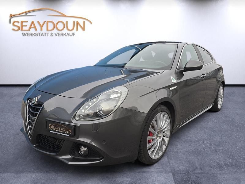 Gebraucht 2014 Alfa Romeo Giulietta Quadrifoglio Verde 241 PS – 9422 ...