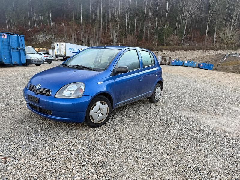 Gebraucht 2003 Toyota Yaris Luna 86 PS – 1530 Payerne (Händler) – CHF 1 ...