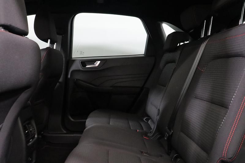 Gebraucht 2023 Ford Kuga ST-Line 120 PS SUV – 3110 Münsingen (Händler ...